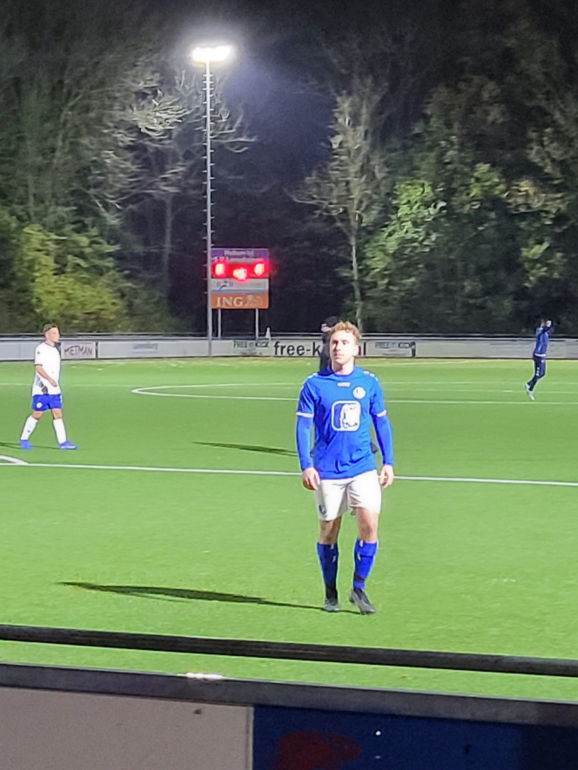 Halve Maan-Duel S.V. Loosduinen 1 - SV DWO 1 0-2 - S.V. Loosduinen